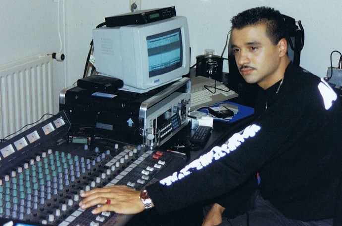 25 jaar DJ Paul Elstak: de godfather van de hardcore – Uitgewikkeld